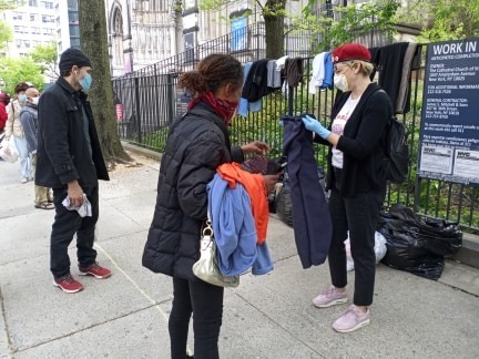 Sidewalk Samaritan: every person deserves a helping hand | Sidewalk ...