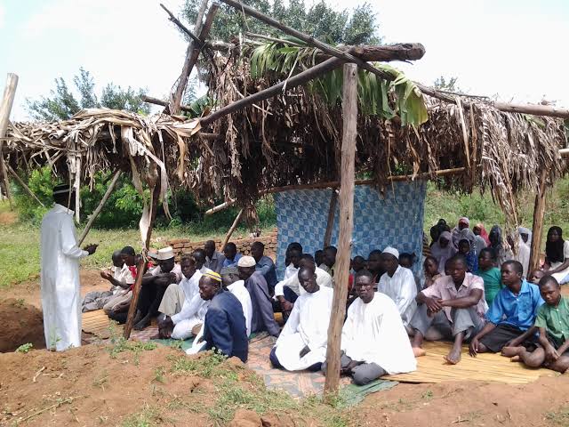 Build a Mosque/Masjid for Poor Muslims in Uganda E.Africa | Muslim ...