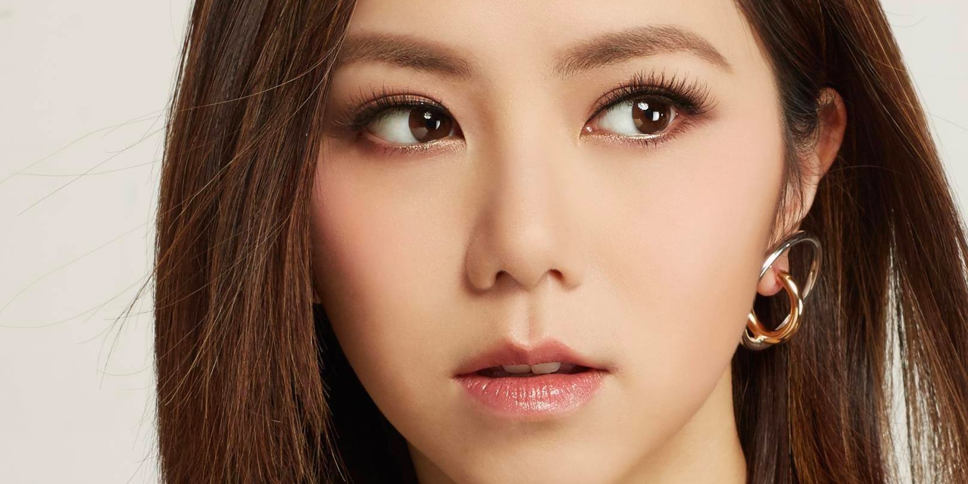G.E.M.邓紫棋庆祝出道10周年 宣布将发行三张新EP | Bandwagon | Music media championing and