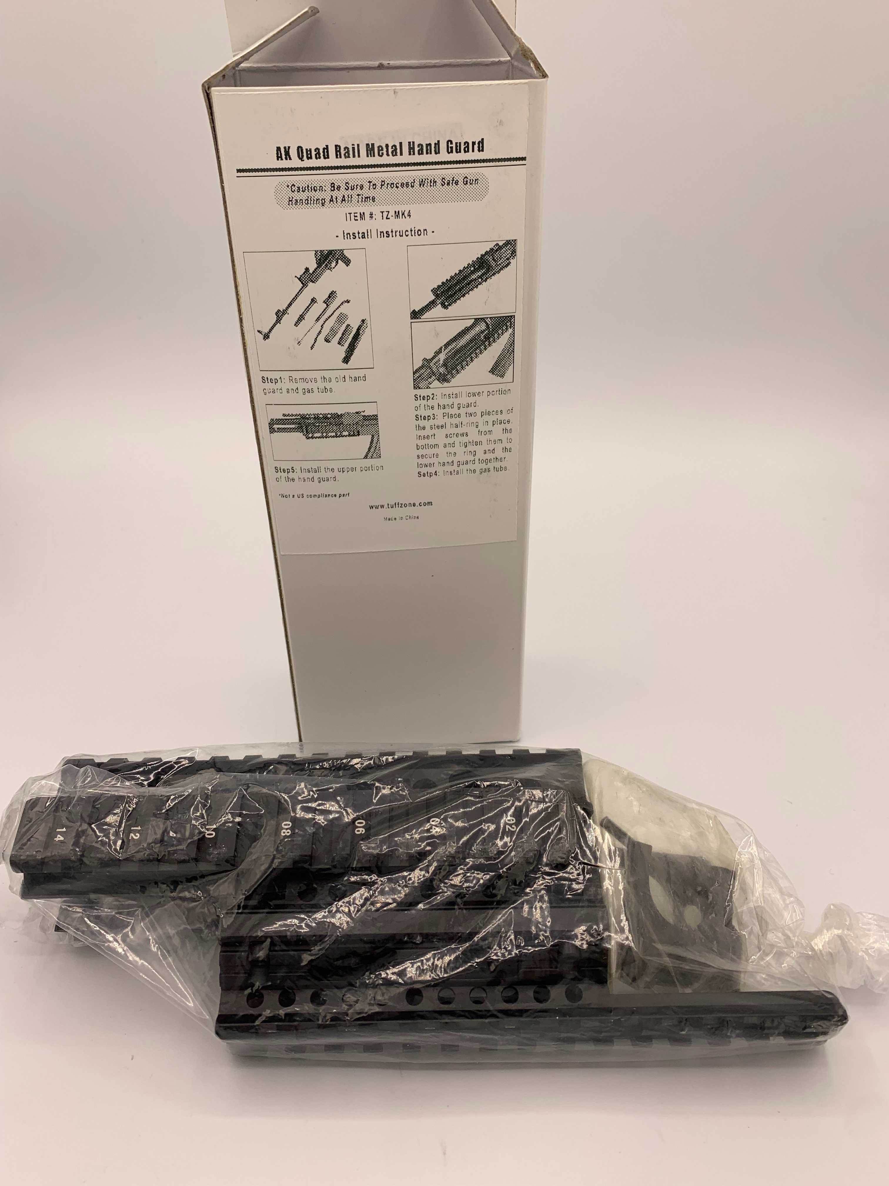 AK QUAD RAIL METAL HAND GUARD