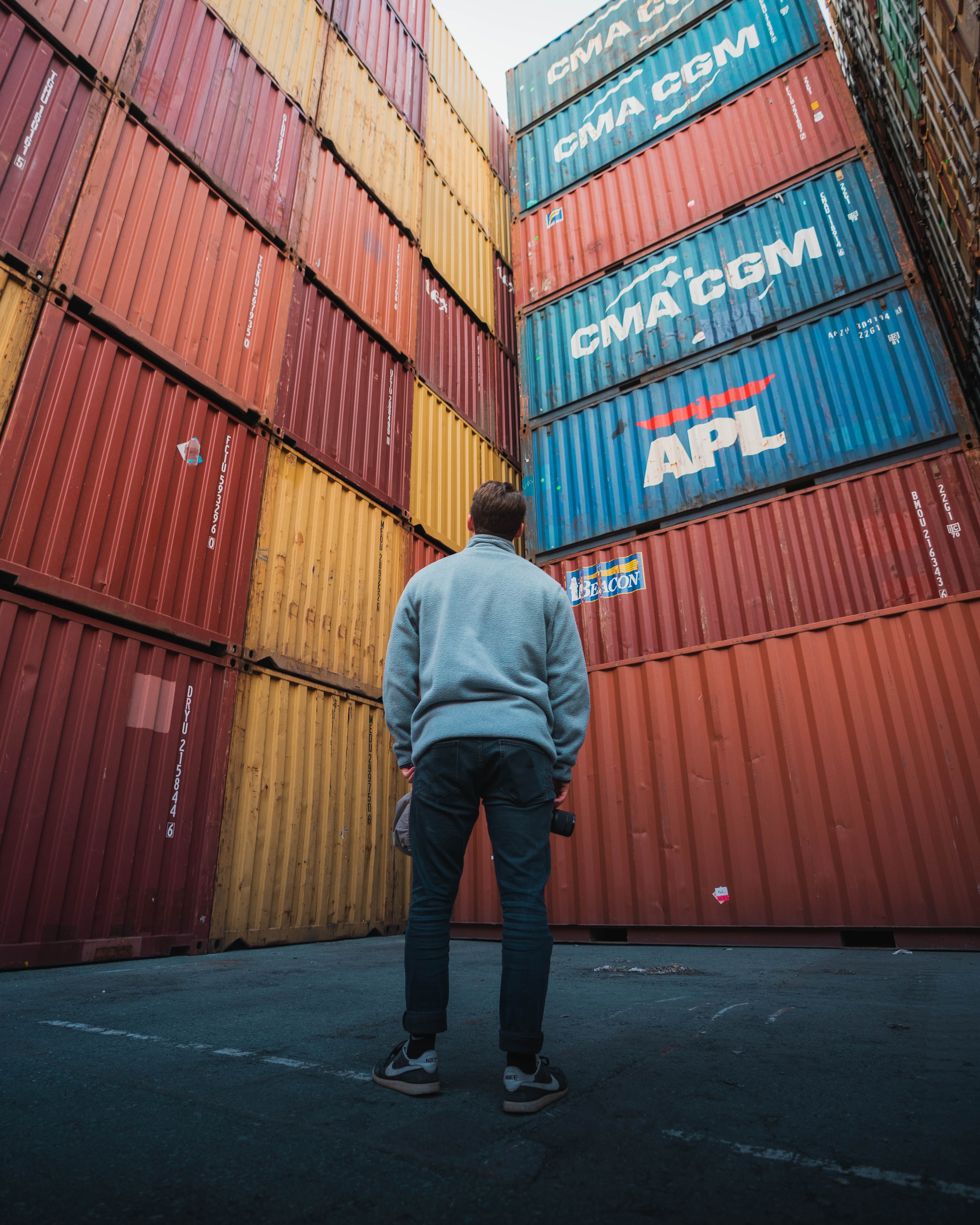 Building Secure Containerized Applications On Aws Learn With