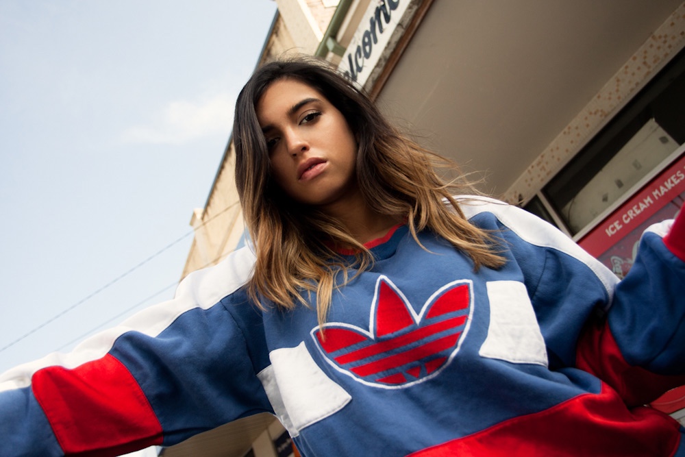 Australian pop singer Jess Kent to open for Coldplay in Asian tour