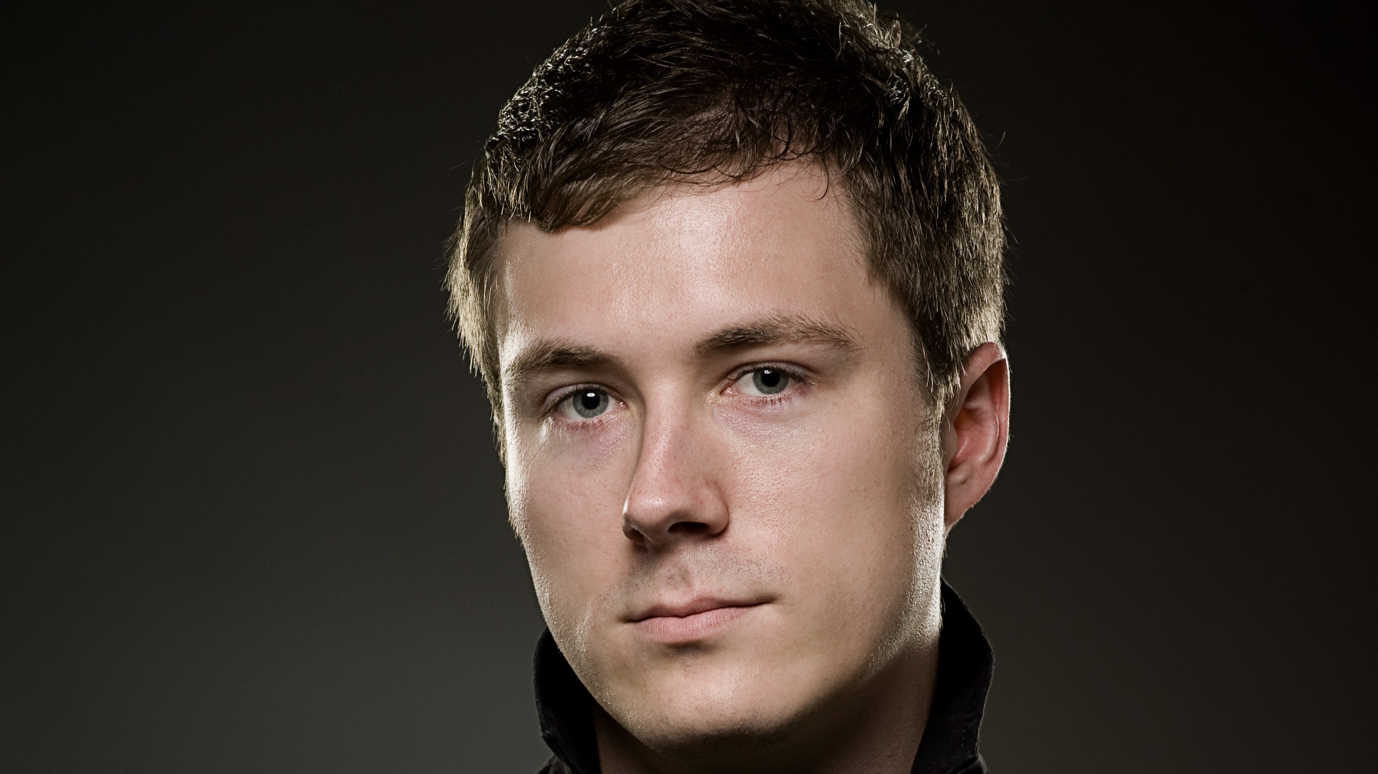 Dustin Zahn | Artist | Bandwagon | Music media championing and