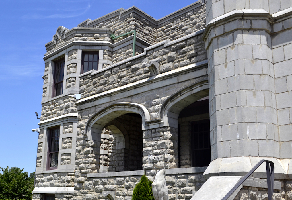 History Tour of Pythian Castle in Springfield: Book Tours & Activities ...