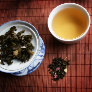 Rose Violet Calendula Oolong Tea by Butiki Teas — Steepster