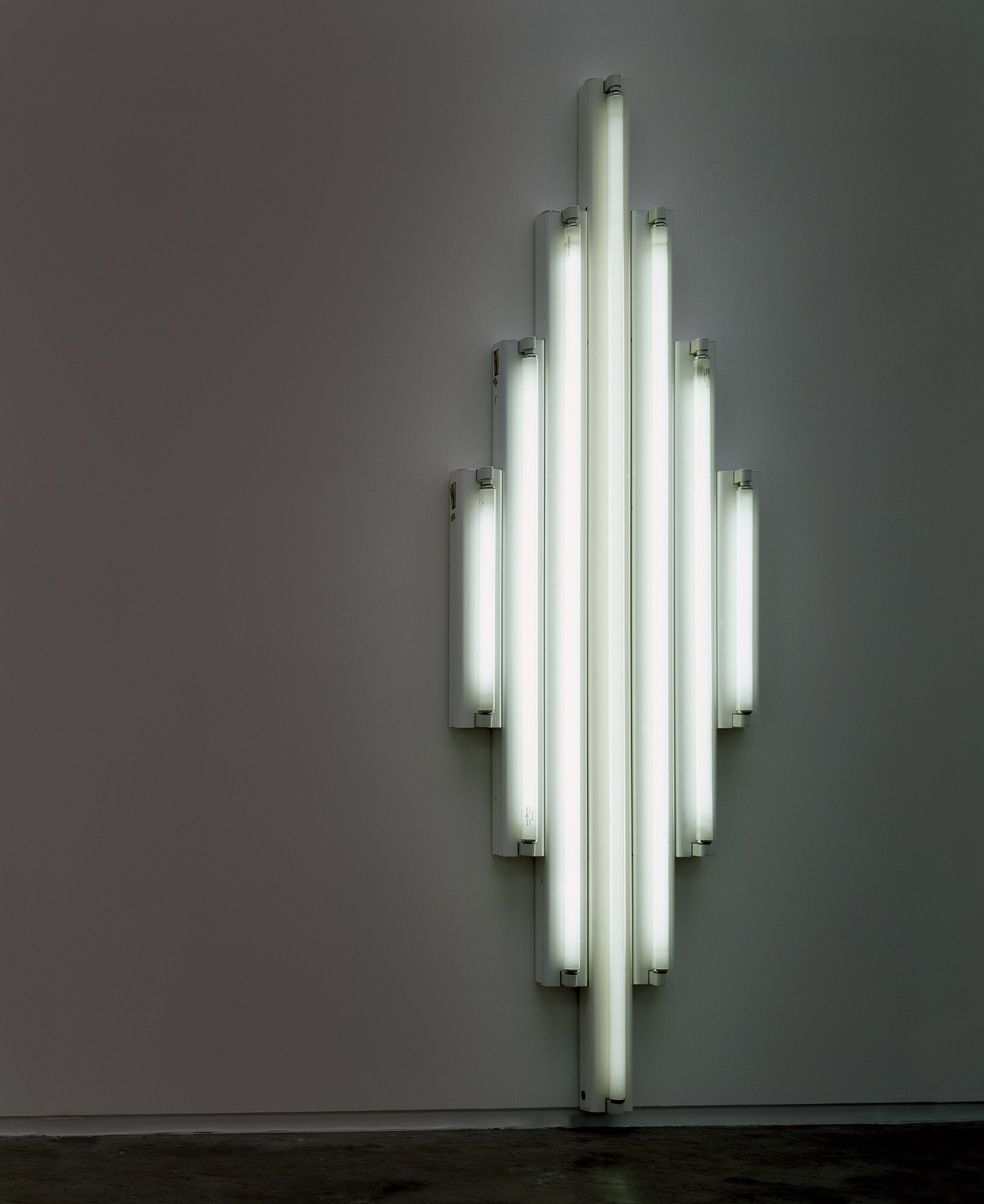 "monument" for V. Tatlin ["monumento" a V. Tatlin] - Museo Jumex